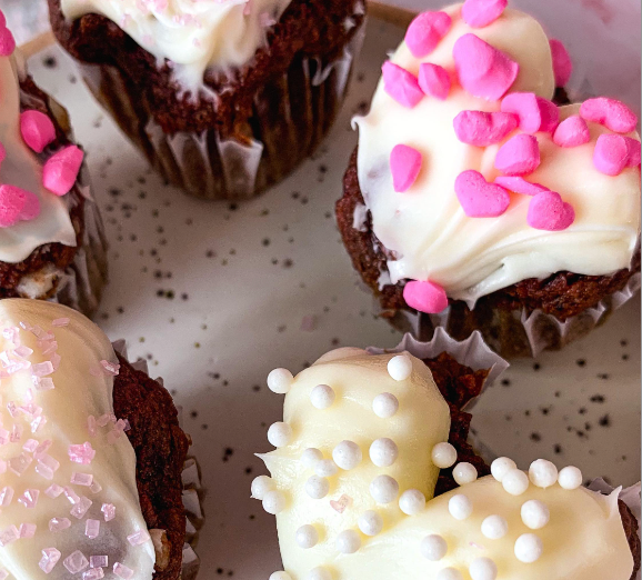 Red Velvet Banana Bread Mini Heart Cupcakes – GoNanas